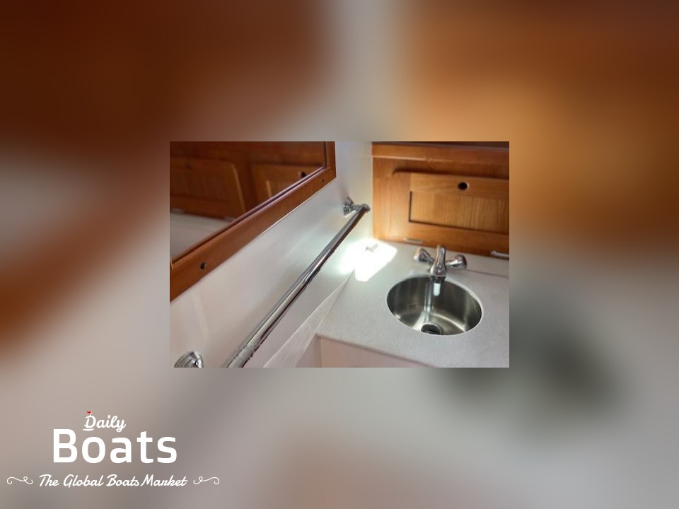 2020 Hunt Yachts Surfhunter 32 for sale. View price, photos and Buy ...