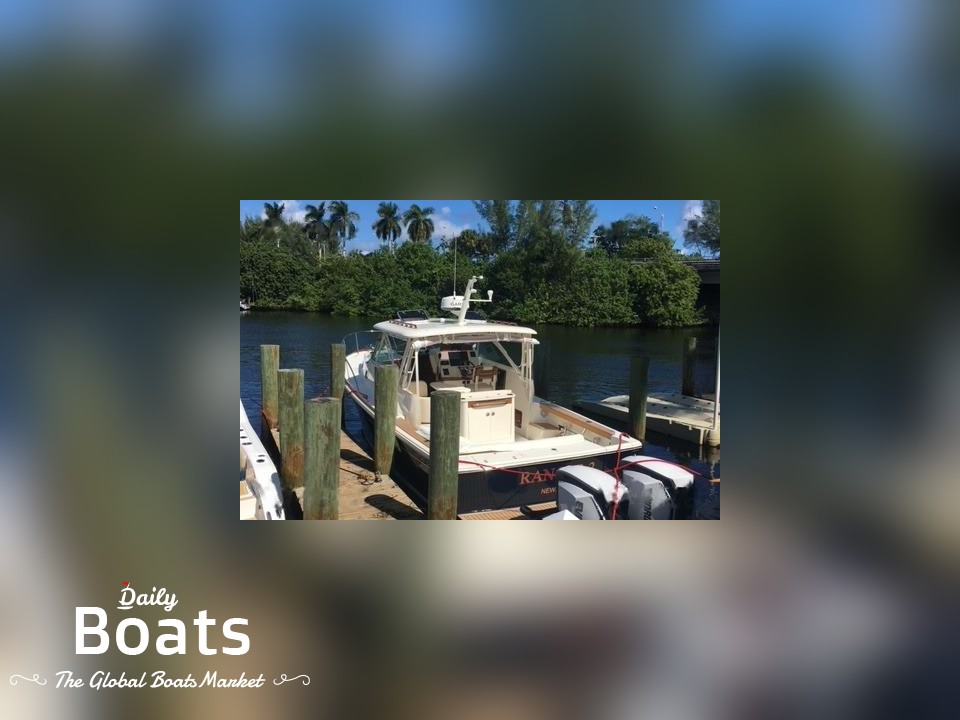 2020 Hunt Yachts Surfhunter 32 for sale. View price, photos and Buy ...