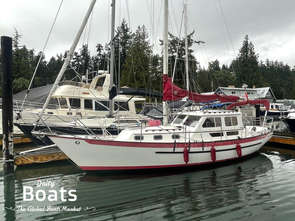 1994 Pacific Seacraft Pilothouse 32 for sale. View price, photos and ...