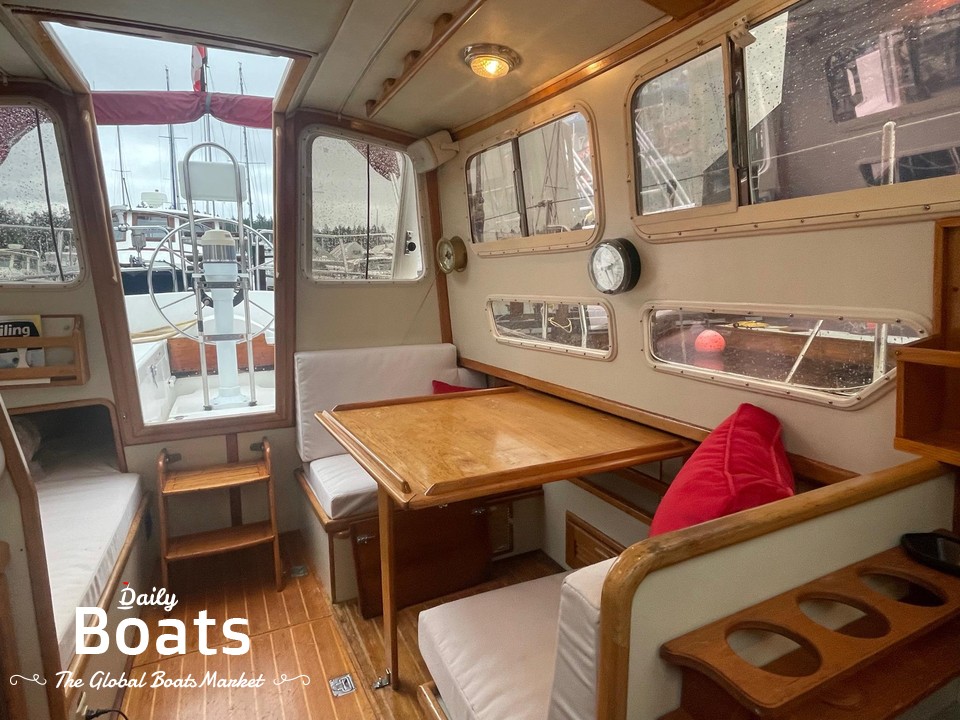 1994 Pacific Seacraft Pilothouse 32 for sale. View price, photos and ...