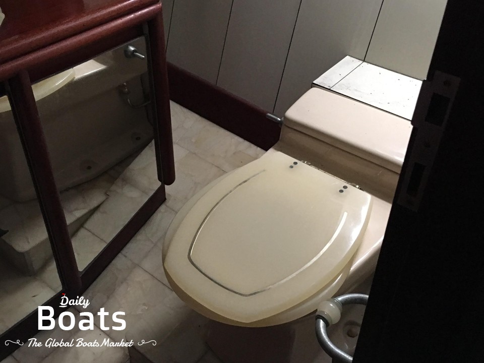 1989 Inace 70 Pilot House Motor Yacht for sale. View price, photos and ...