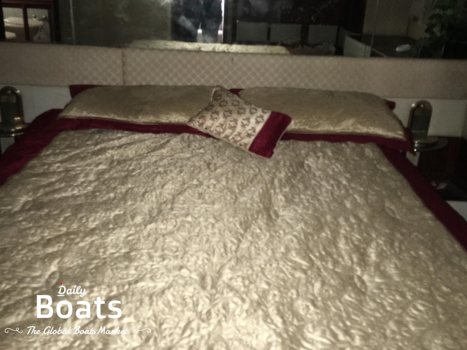 1989 Inace 70 Pilot House Motor Yacht for sale. View price, photos and ...