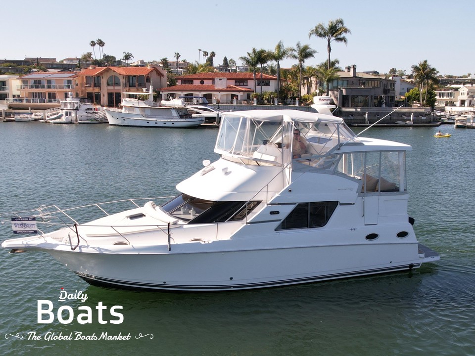 1999 Silverton 392 Motor Yacht for sale. View price, photos and Buy ...