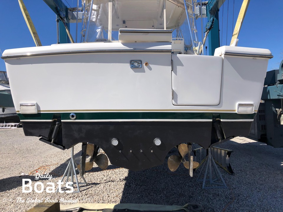 2000 Pursuit 3000 Offshore for sale. View price, photos and Buy 2000 ...