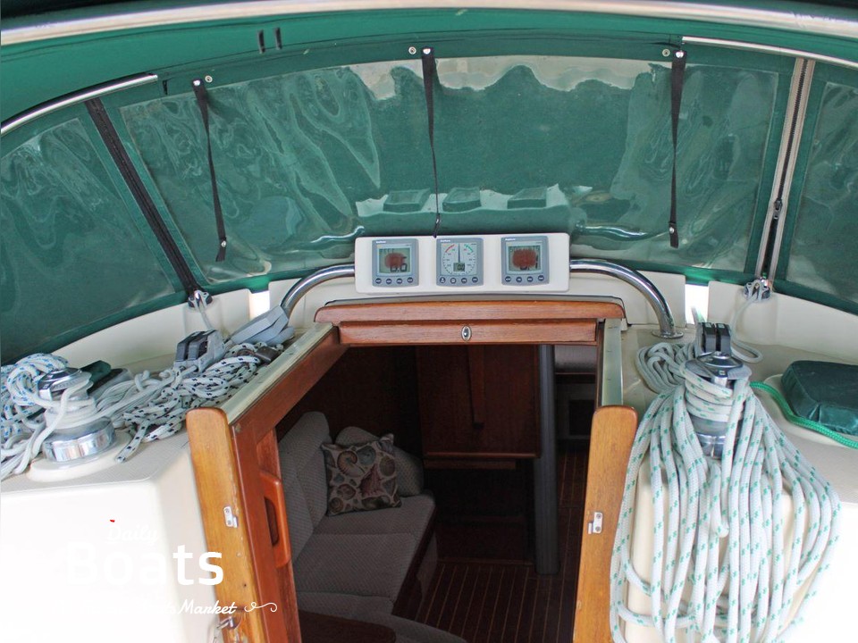 2000 Island Packet 380 Cutter for sale. View price, photos and Buy 2000 ...