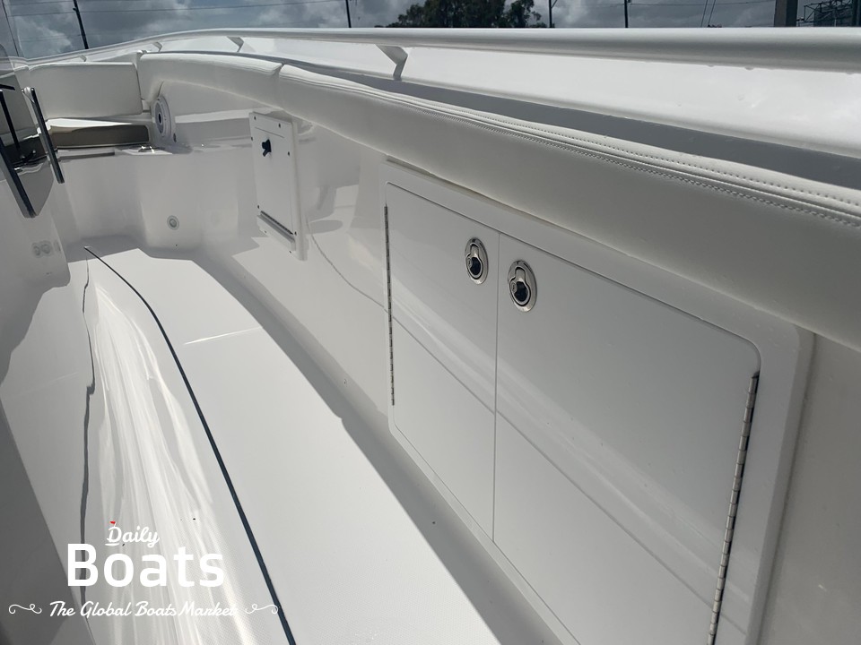 2022 Edgewater 370Cc for sale. View price, photos and Buy 2022 ...