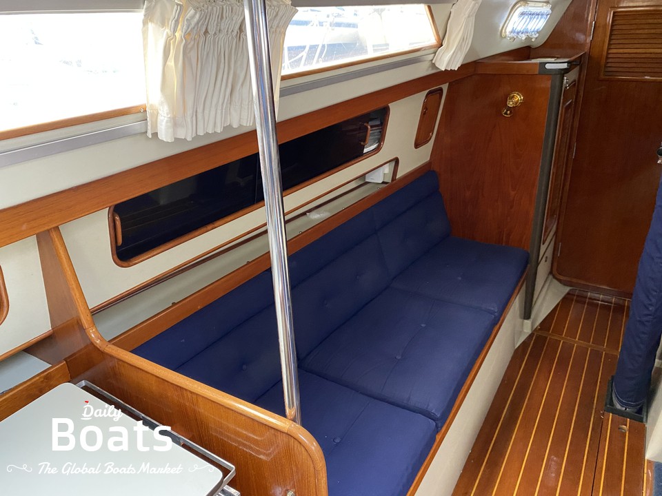 1984 C&C 32 Sloop for sale. View price, photos and Buy 1984 C&C 32 ...
