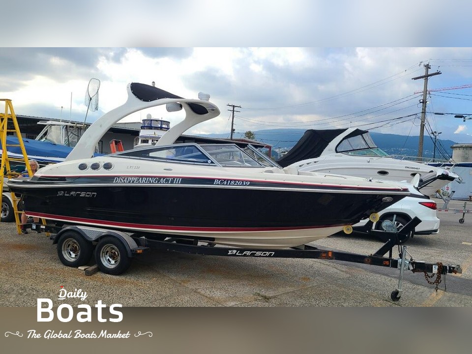 2013 Larson Lxi 238 for sale. View price, photos and Buy 2013 Larson ...