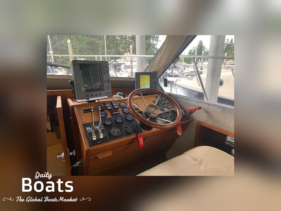 2004 Commander 30 Sedan for sale. View price, photos and Buy 2004 ...