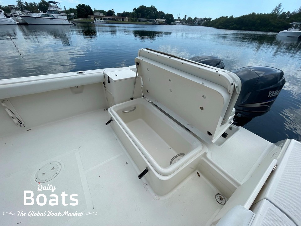 2005 Pursuit 2470 Walkaround for sale. View price, photos and Buy 2005 ...