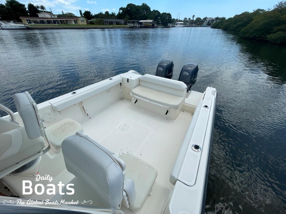 2005 Pursuit 2470 Walkaround for sale. View price, photos and Buy 2005 ...