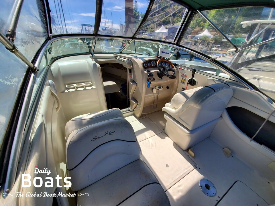 2004 Sea Ray 225 Weekender for sale. View price, photos and Buy 2004 ...