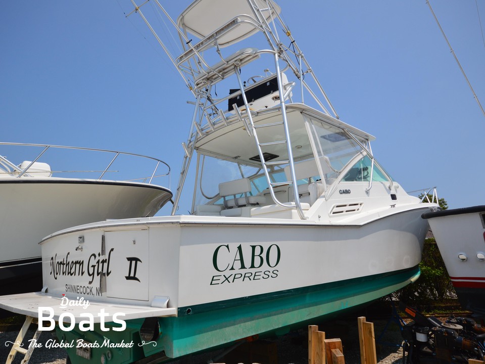 2000 Cabo 31 Express for sale. View price, photos and Buy 2000 Cabo 31 ...