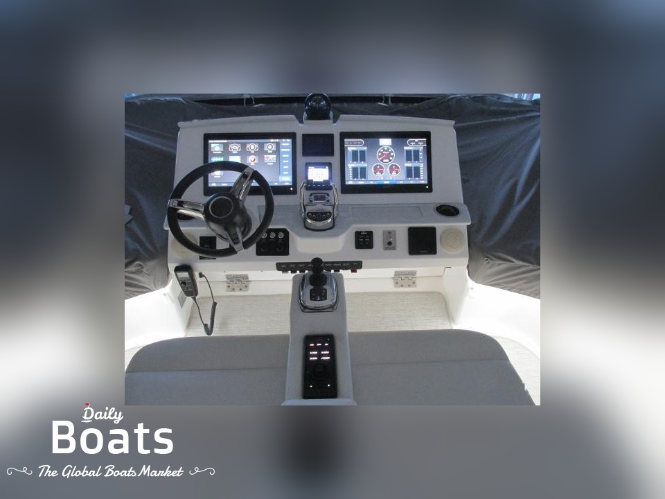 2020 Tiara Yachts F53 Flybridge for sale. View price, photos and Buy ...