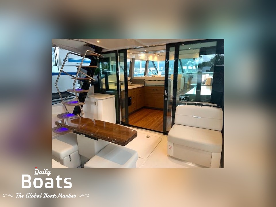 2020 Tiara Yachts F53 Flybridge for sale. View price, photos and Buy ...