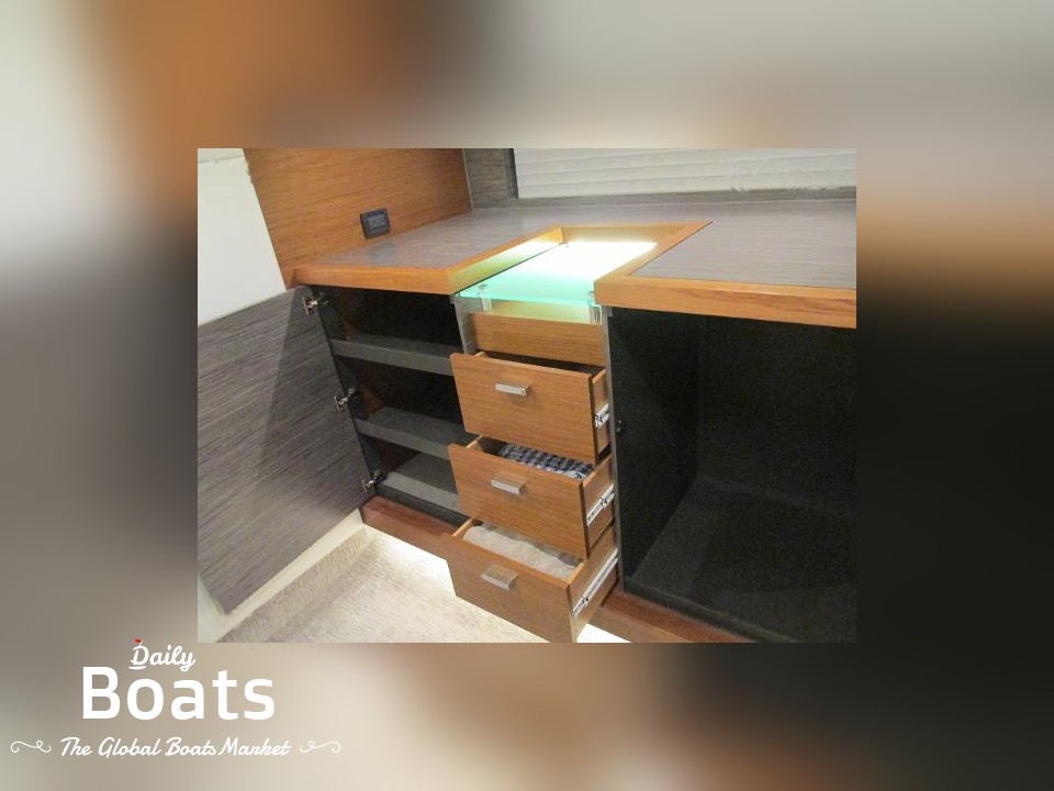 2020 Tiara Yachts F53 Flybridge for sale. View price, photos and Buy ...