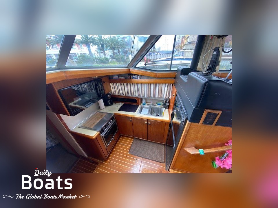 1987 Bayliner 3870 Motoryacht for sale. View price, photos and Buy 1987 ...