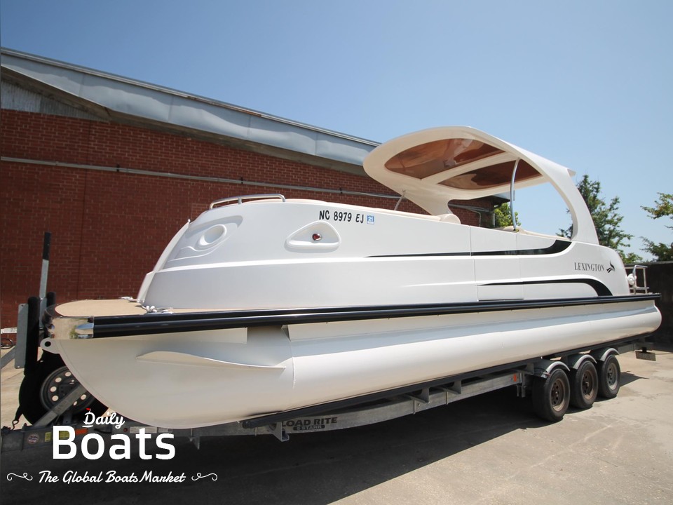 2017 Lexington 30 Tritoon Custom for sale. View price, photos and Buy ...