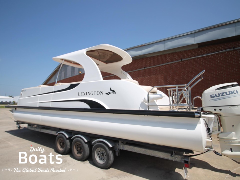 2017 Lexington 30 Tritoon Custom for sale. View price, photos and Buy ...