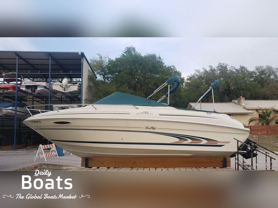 1998 Sea Ray 215 Express Cruiser for sale. View price, photos and Buy ...