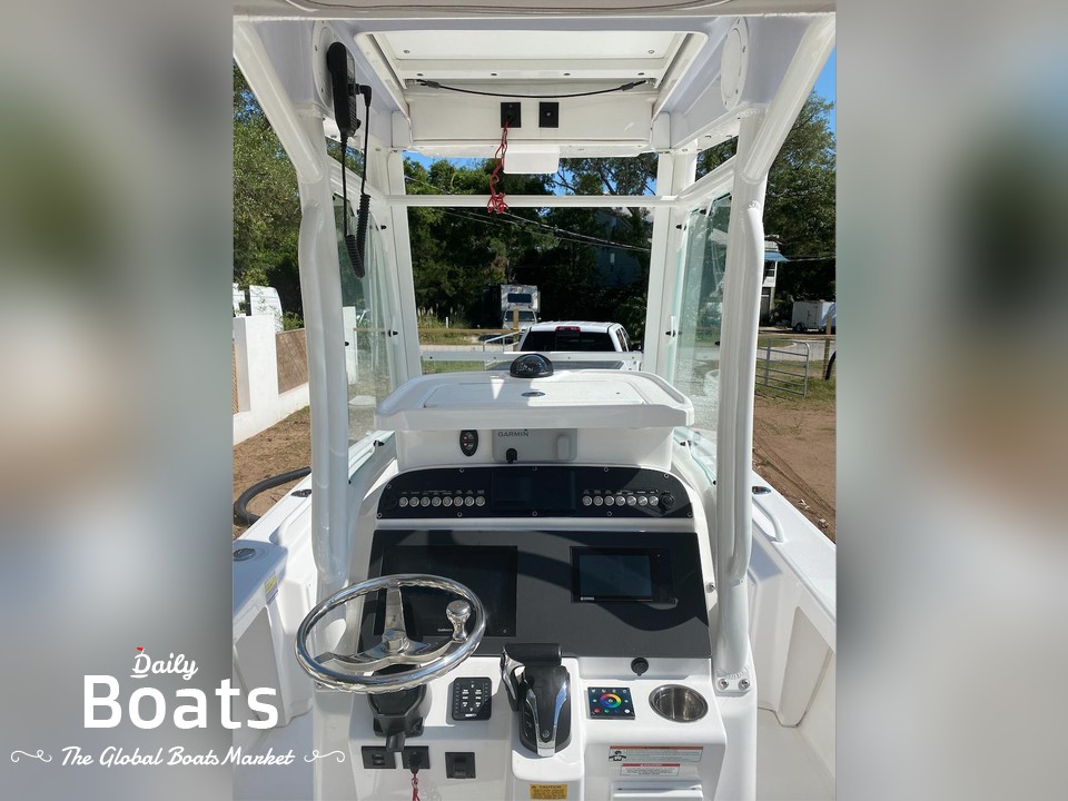 2021 Everglades 243 Cc for sale. View price, photos and Buy 2021 ...