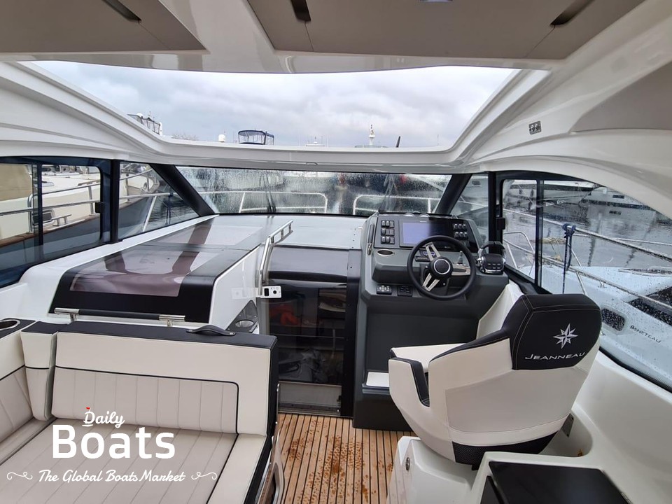 2021 Jeanneau Leader 33 for sale. View price, photos and Buy 2021 ...