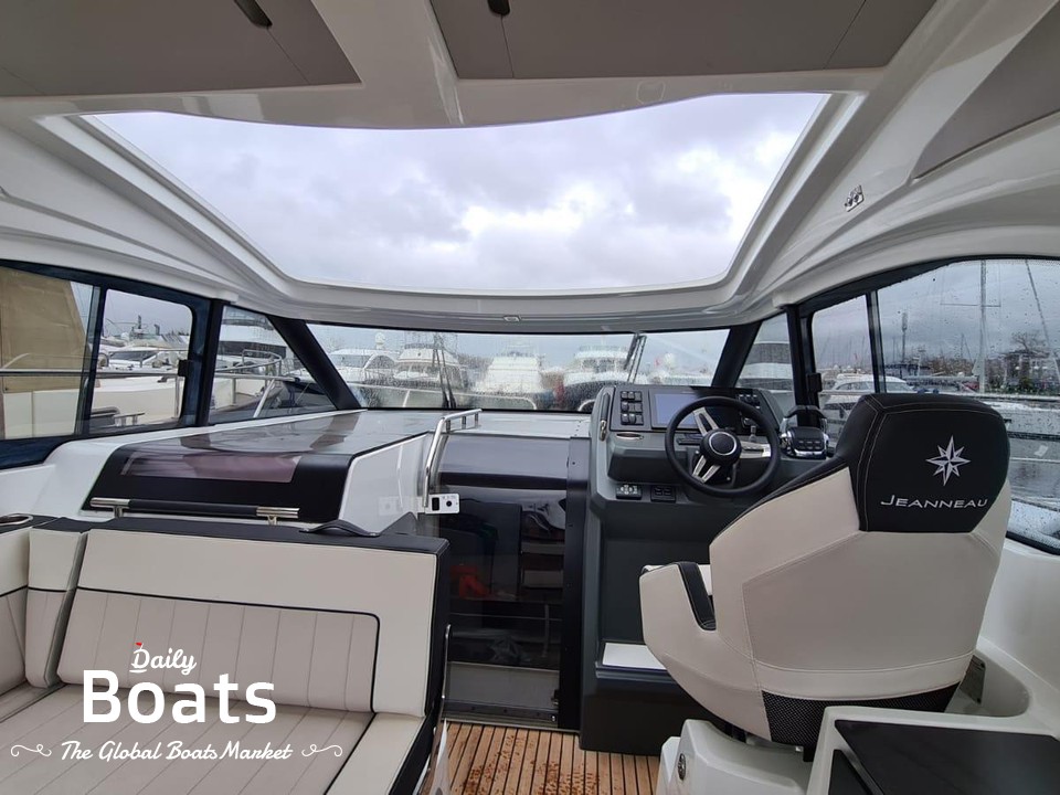 2021 Jeanneau Leader 33 for sale. View price, photos and Buy 2021 ...