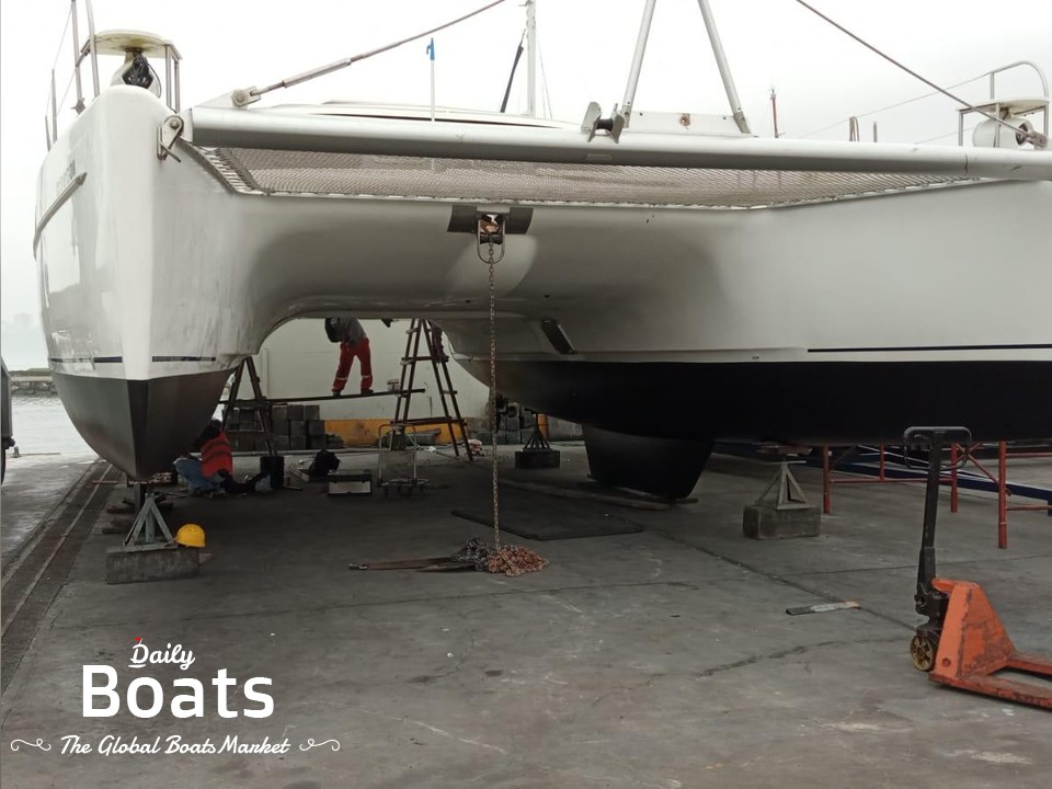 2004 Fountaine Pajot Belize 43 for sale. View price, photos and Buy ...