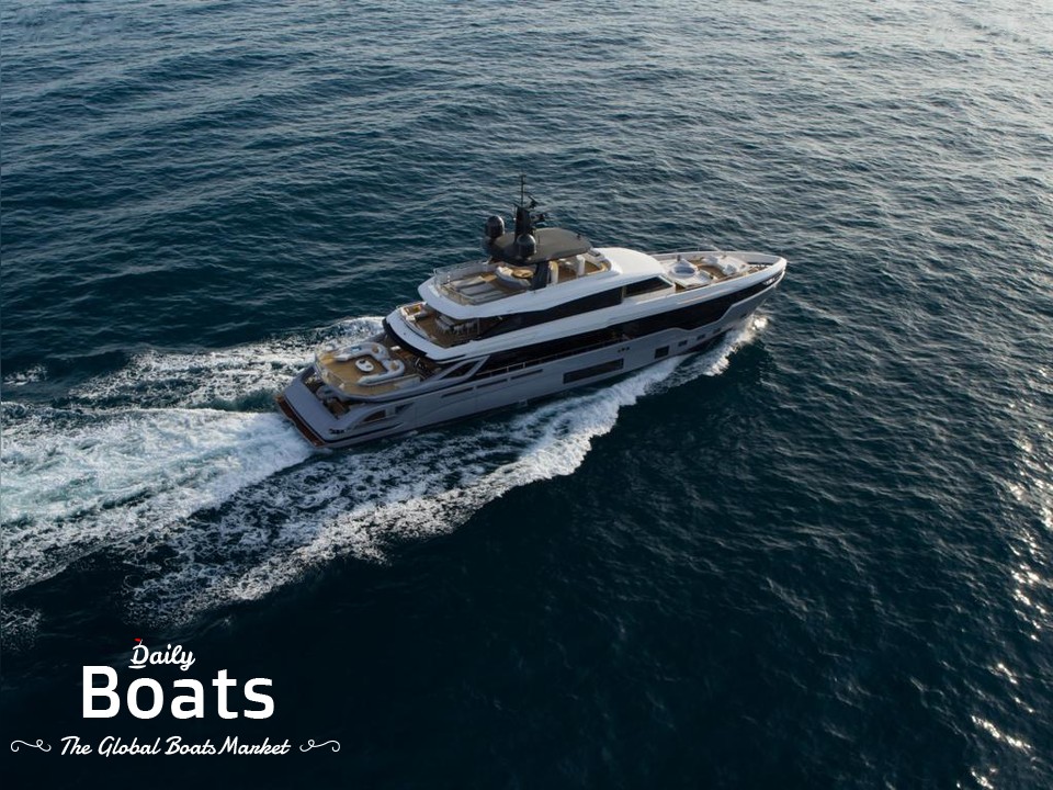 2021 Azimut Grande 38M Trideck for sale. View price, photos and Buy ...