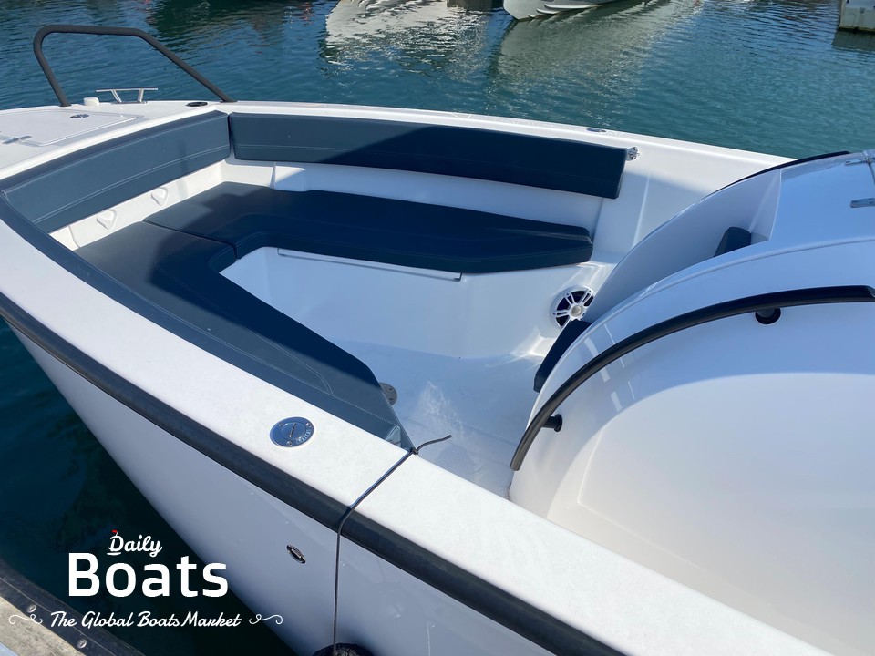 2020 Dromeas D28 Cc for sale. View price, photos and Buy 2020 Dromeas ...