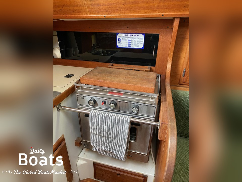 1987 Freedom 30 for sale. View price, photos and Buy 1987 Freedom 30 ...