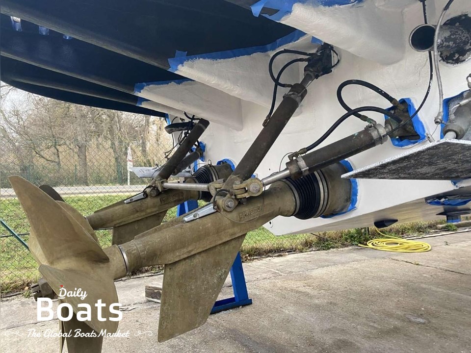 2001 Baia Flash 48 for sale. View price, photos and Buy 2001 Baia Flash ...