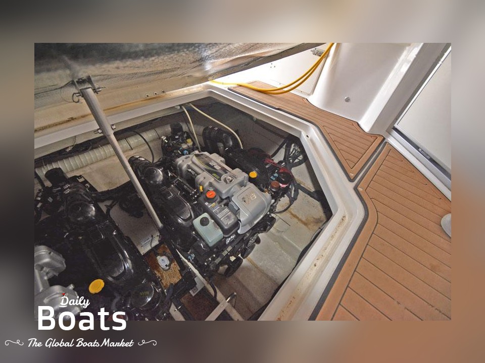 2017 Rinker 370 Express Cruiser for sale. View price, photos and Buy ...