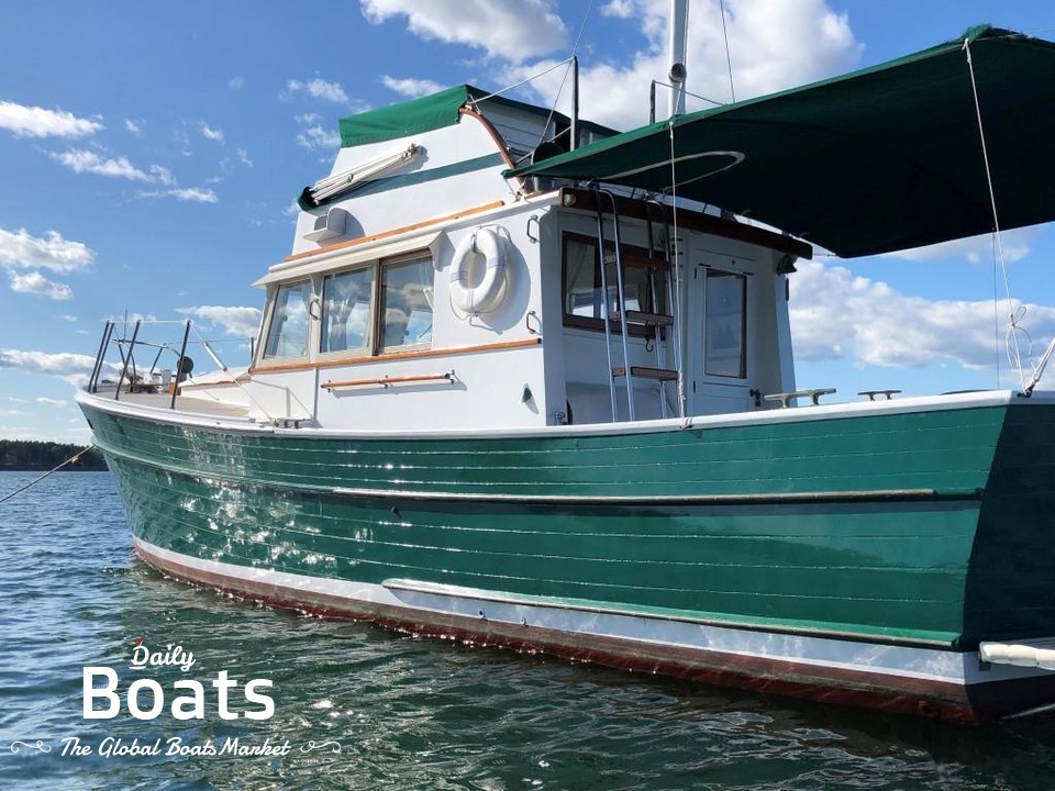 1961 Penobscot Boat Works Flybridge Cruiser for sale. View price ...