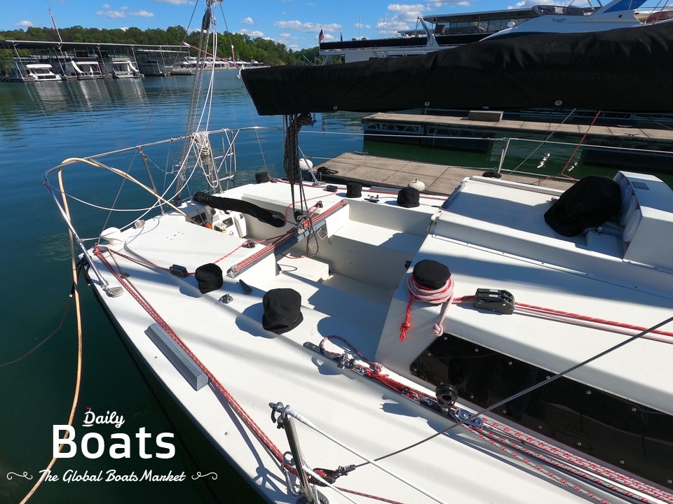 1981 Mirage Yachts Kirby 30 for sale. View price, photos and Buy 1981 ...