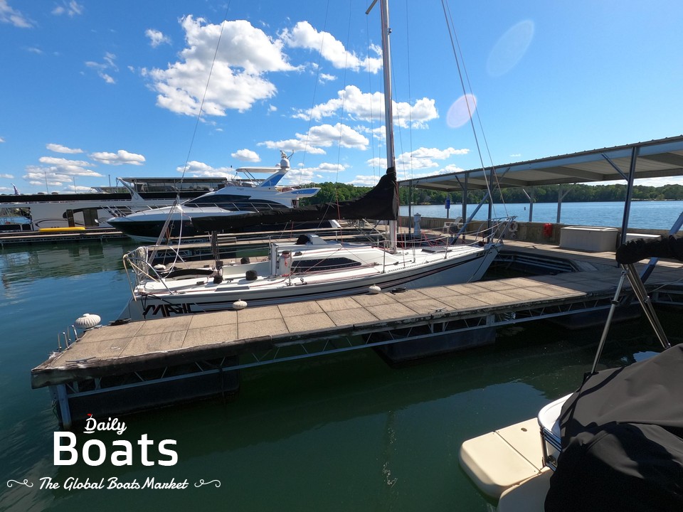 1981 Mirage Yachts Kirby 30 for sale. View price, photos and Buy 1981 ...