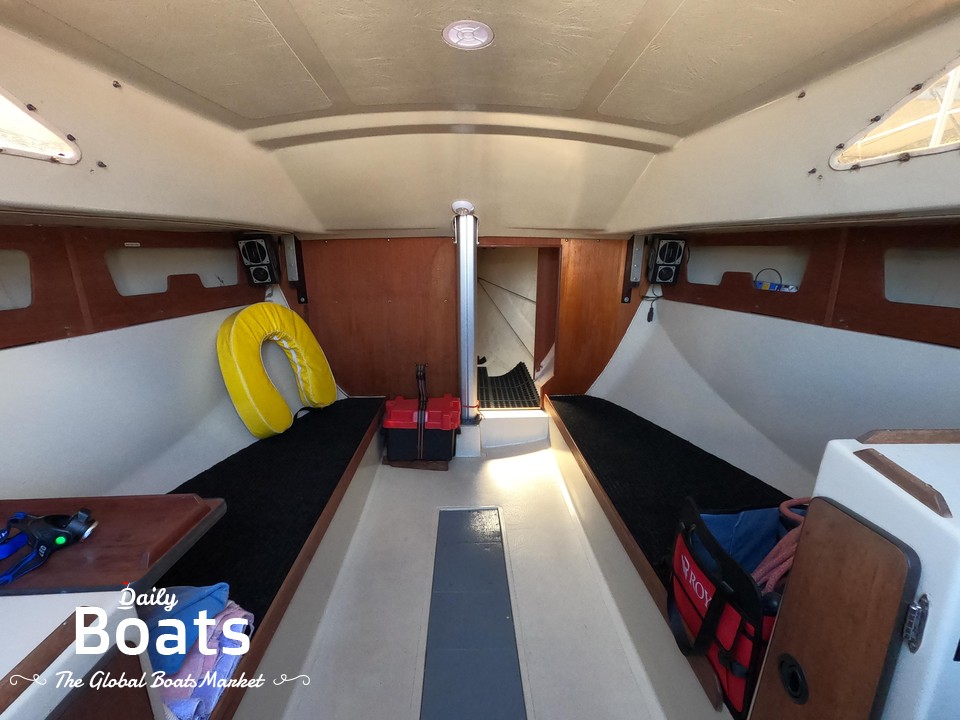 1981 Mirage Yachts Kirby 30 for sale. View price, photos and Buy 1981 ...