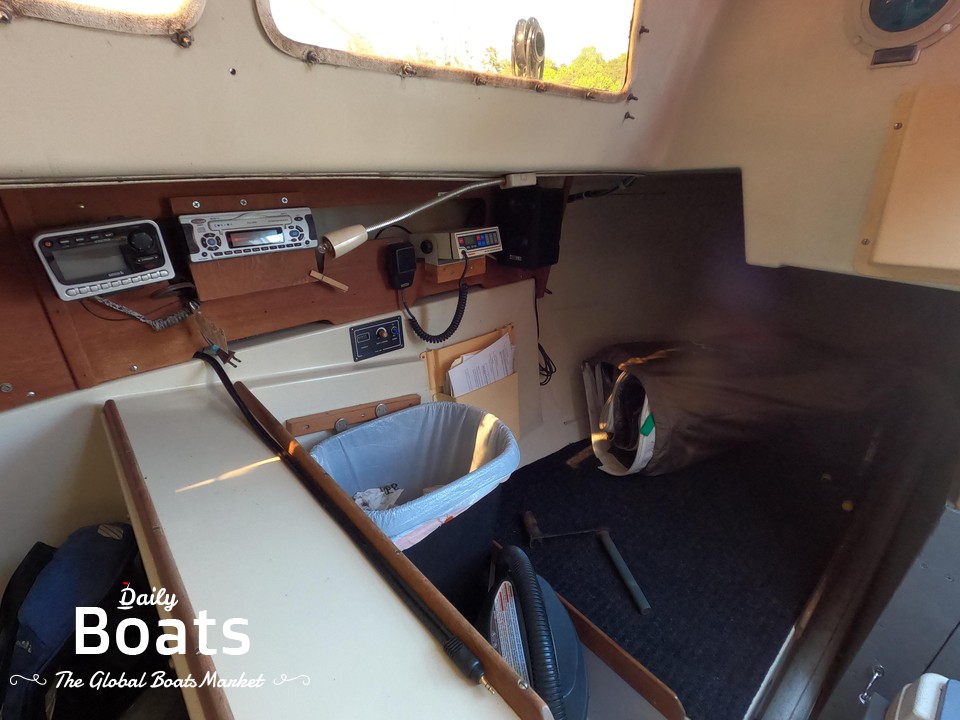 1981 Mirage Yachts Kirby 30 for sale. View price, photos and Buy 1981 ...