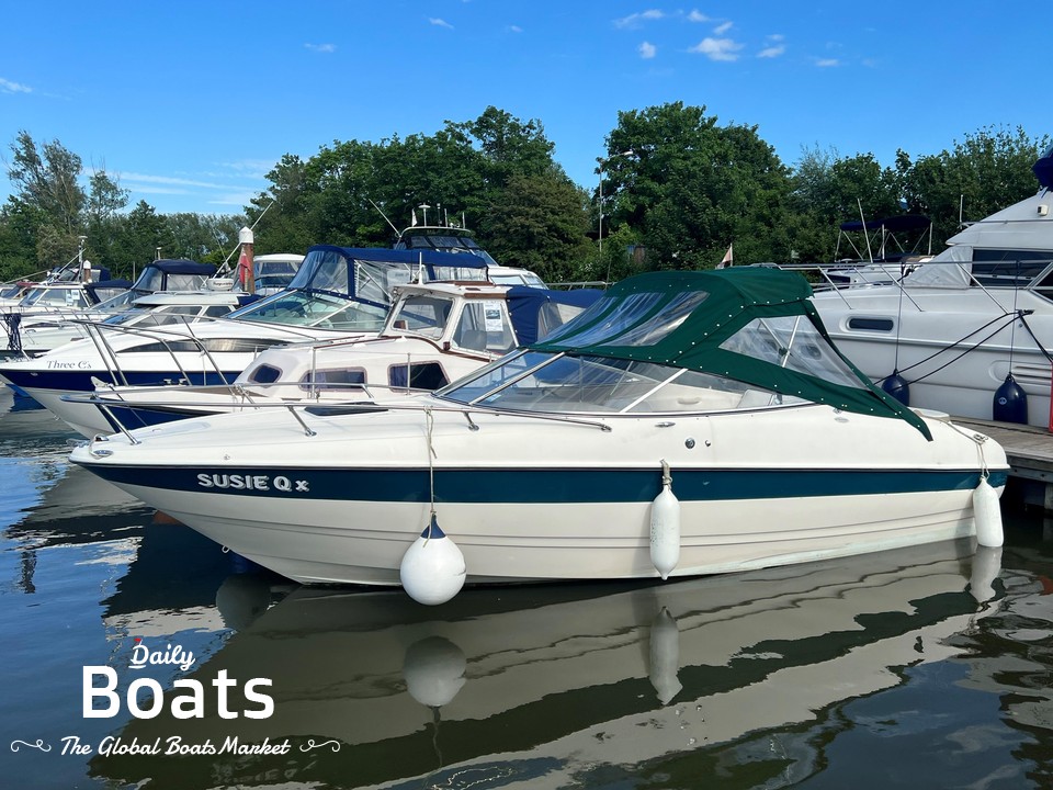 2000 Bayliner Capri 2352 Lx for sale. View price, photos and Buy 2000 ...