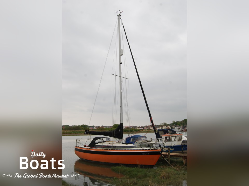 1979 Friendship 28 for sale. View price, photos and Buy 1979 Friendship ...
