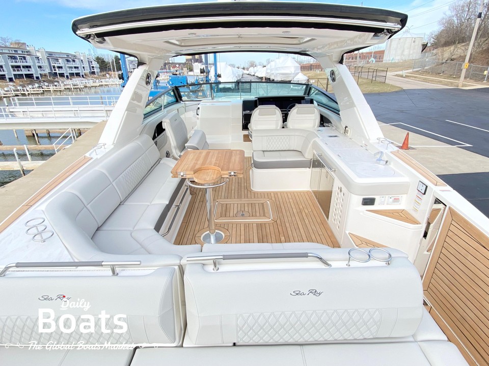 2022 Sea Ray Slx 400 for sale. View price, photos and Buy 2022 Sea Ray ...