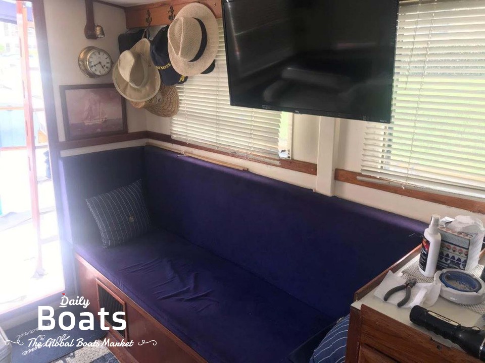 1976 Grand Banks 32 Sedan Trawler Hull #559 for sale. View price ...