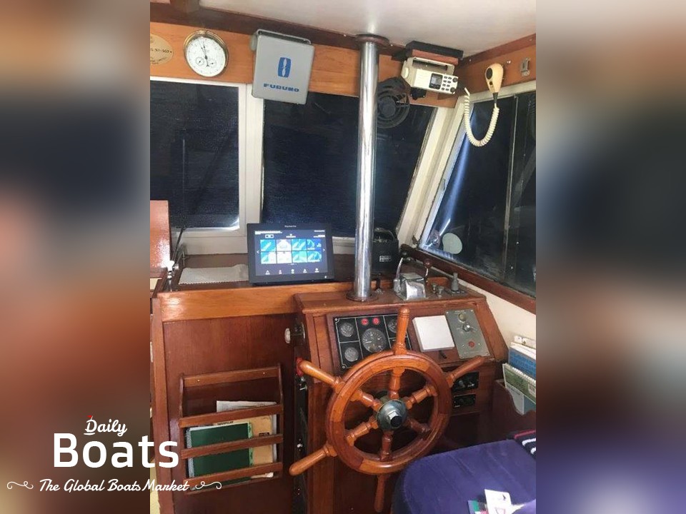 1976 Grand Banks 32 Sedan Trawler Hull #559 for sale. View price ...