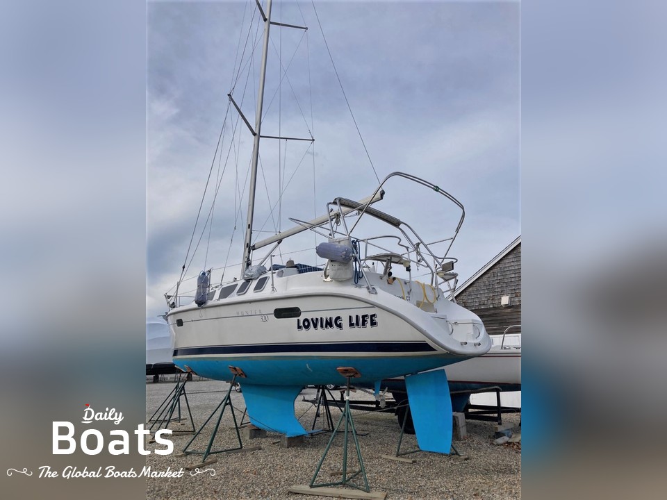 2001 Hunter 320 for sale. View price, photos and Buy 2001 Hunter 320 ...