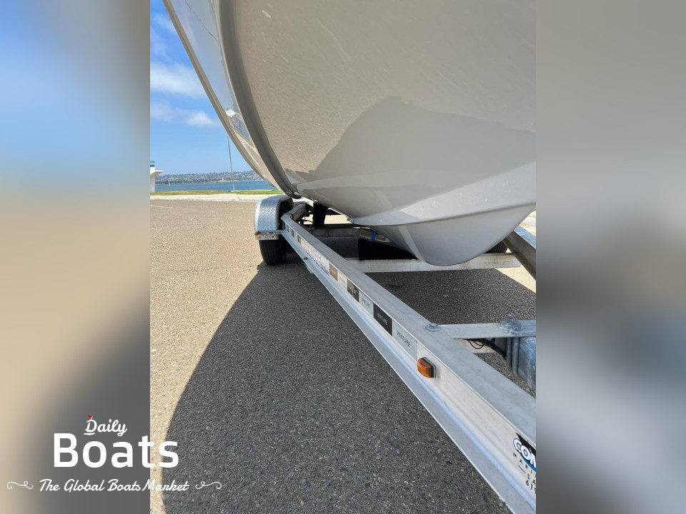 1988 Boston Whaler Guardian 20 for sale. View price, photos and Buy ...