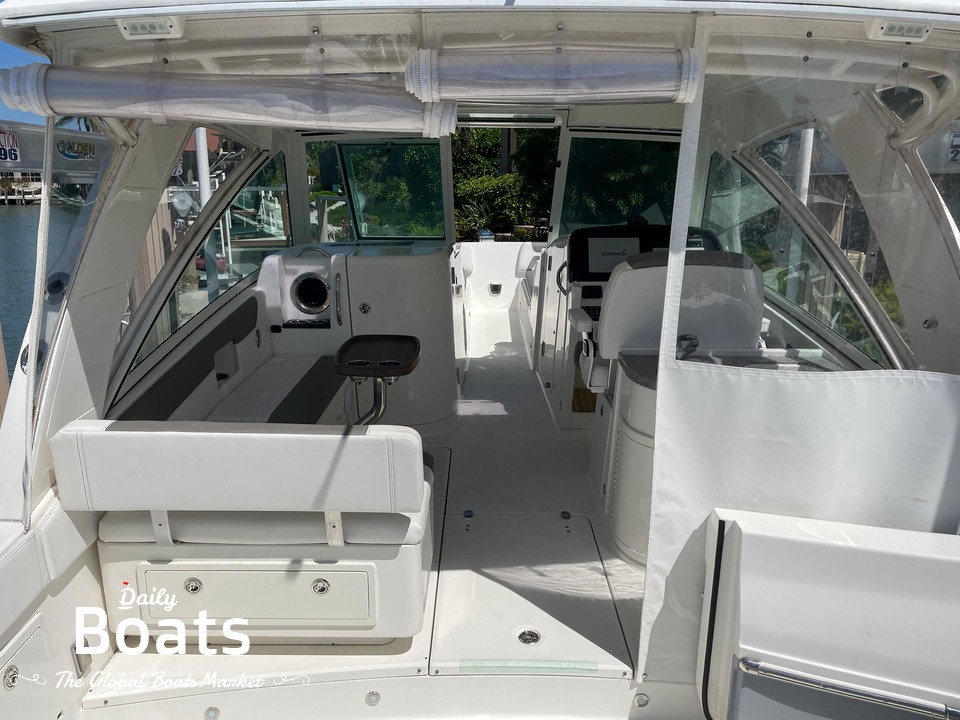 2019 World Cat 320 Dc for sale. View price, photos and Buy 2019 World ...