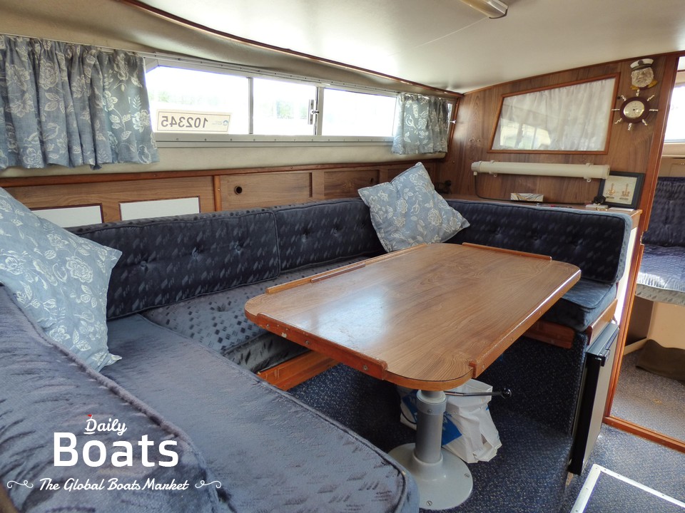 1976 Princess 33 for sale. View price, photos and Buy 1976 Princess 33 ...