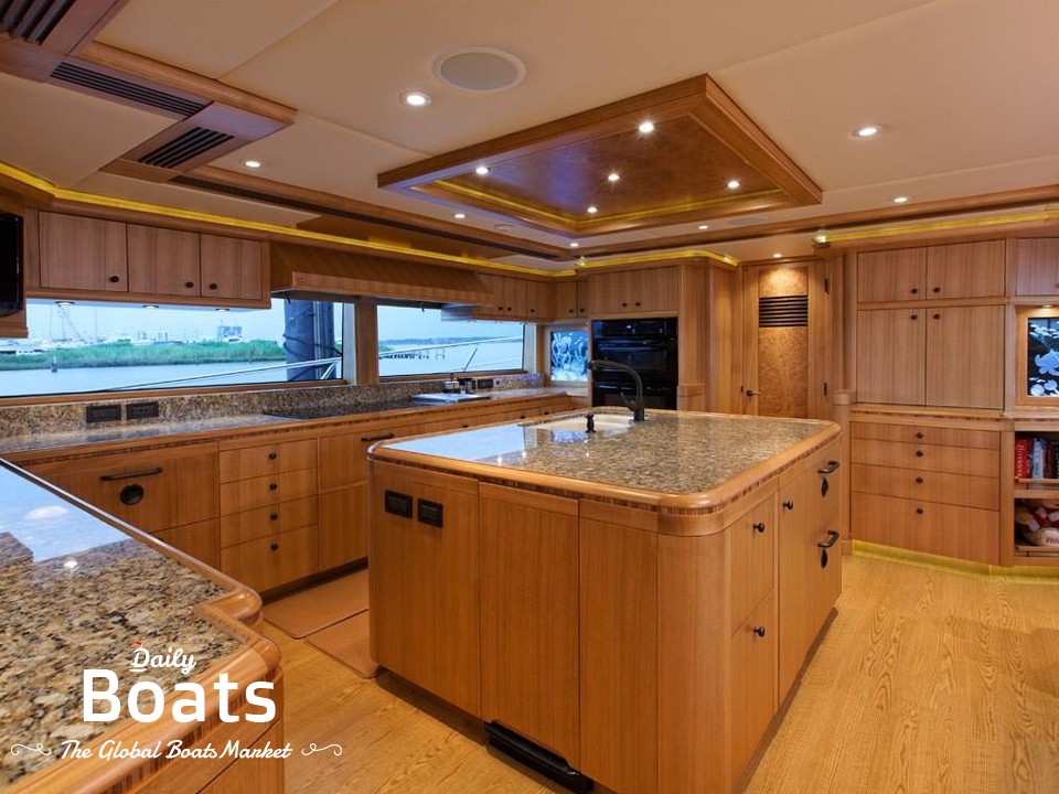 2009 Trinity Yachts Sport Fisherman for sale. View price, photos and ...