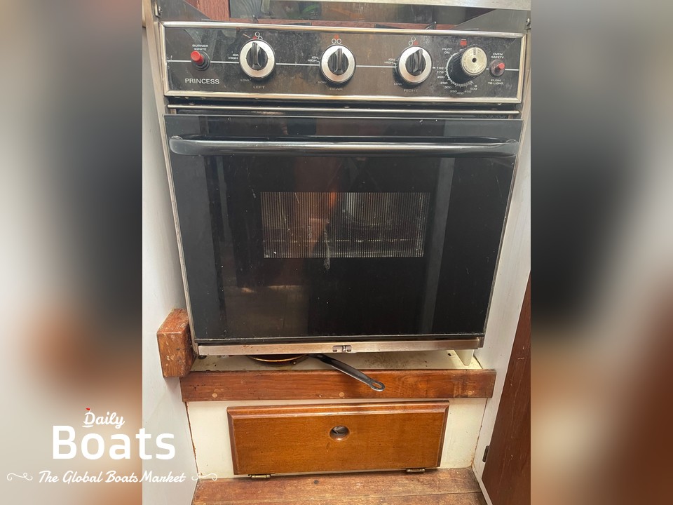 1979 Fales Explorer 38 for sale. View price, photos and Buy 1979 Fales ...