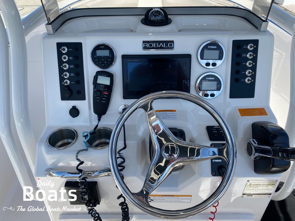 2016 Robalo R200 Center Console for sale. View price, photos and Buy ...